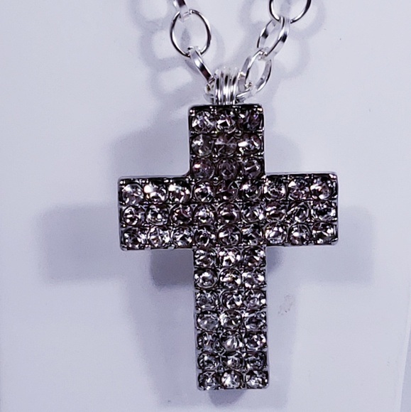 Jewelry | Sparkly Silver Rhinestone Cross With Chain | Poshmark